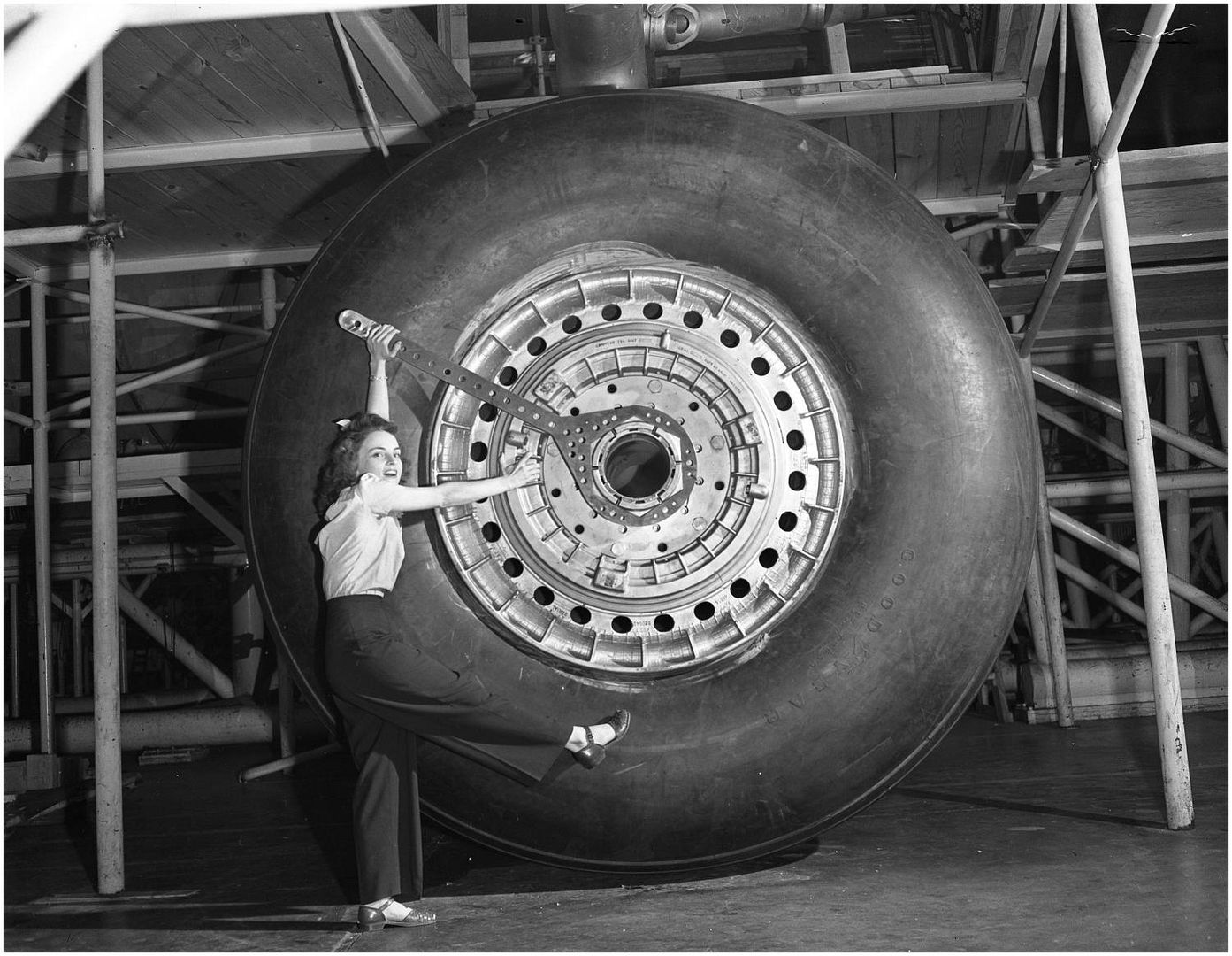 Convair B-36 Family / USAAF / USN Library / Forums - Axis and Allies ...