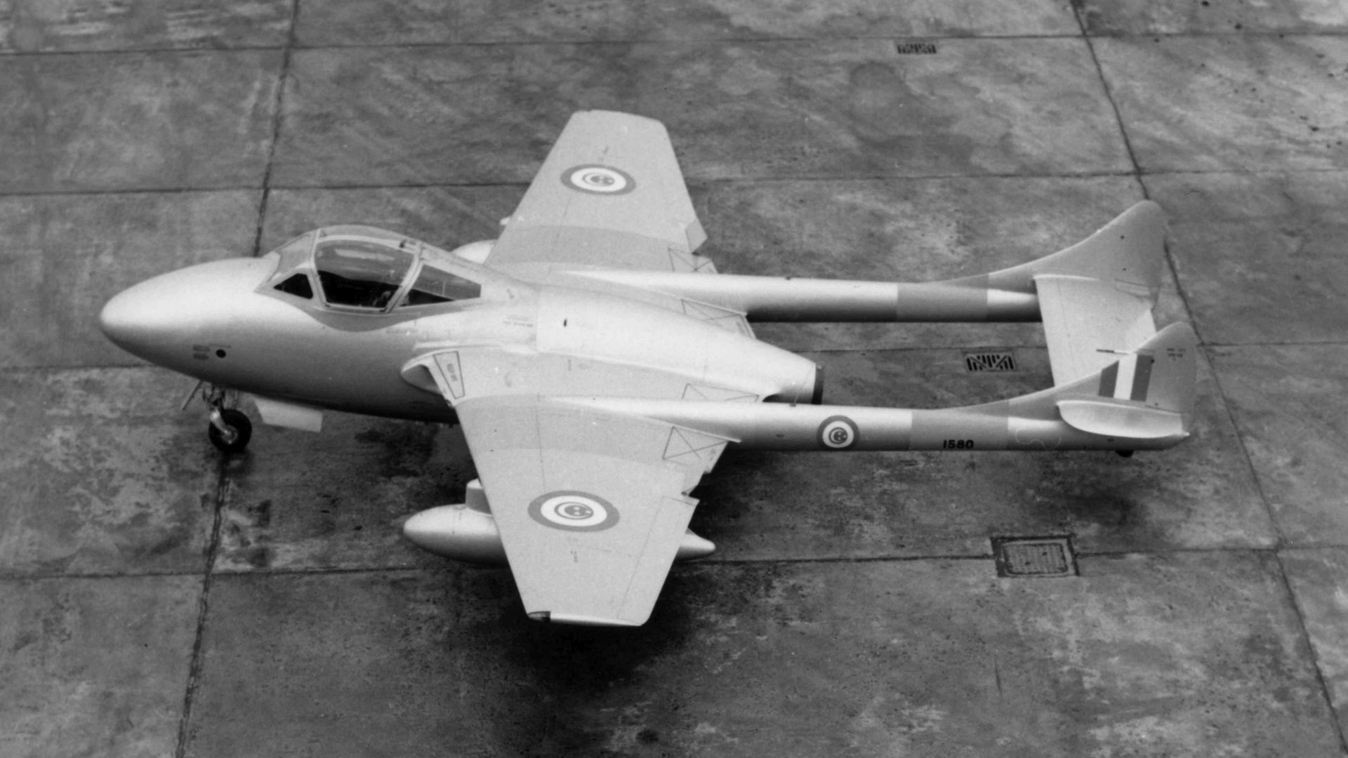 de Havilland Vampire / RAF Library / Forums - Axis and Allies Paintworks