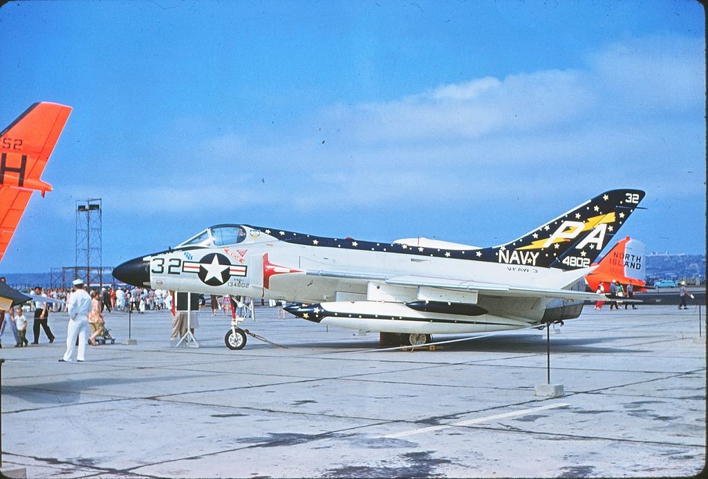 Douglas F4D Skyray / USAAF / USN Library / Forums - Axis and Allies ...