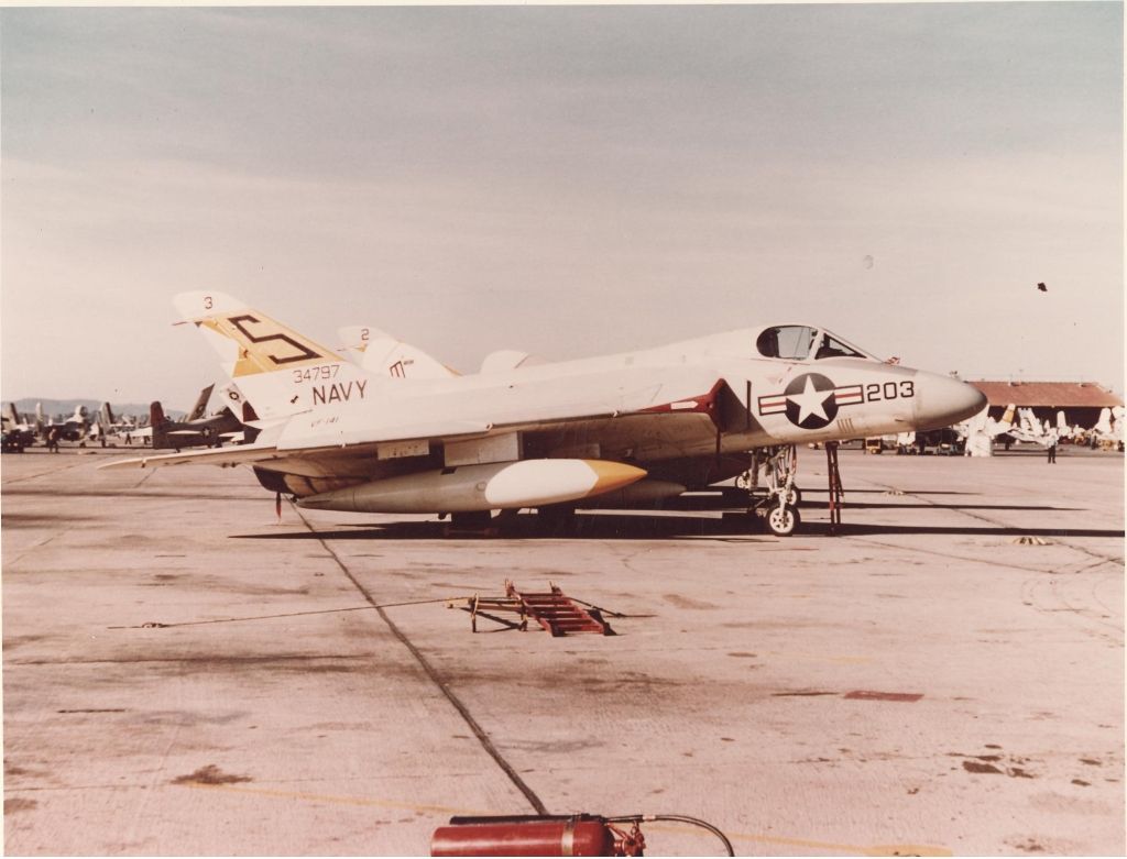 Douglas F4D Skyray / USAAF / USN Library / Forums - Axis and Allies ...