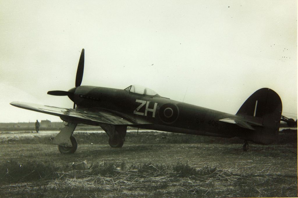 Hawker Typhoon / RAF Library / Forums - Axis and Allies Paintworks