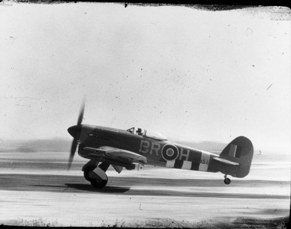 Hawker Typhoon / RAF Library / Forums - Axis and Allies Paintworks