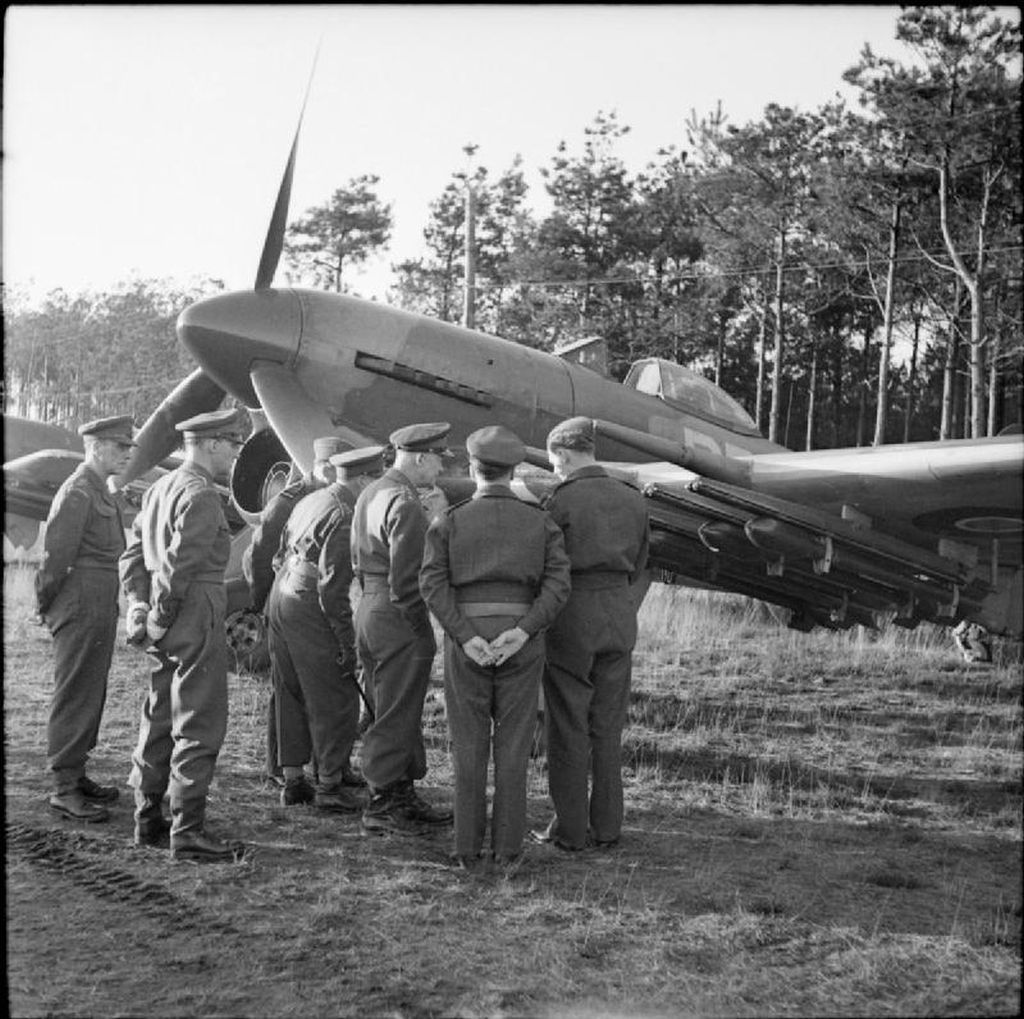 Hawker Typhoon / RAF Library / Forums - Axis and Allies Paintworks