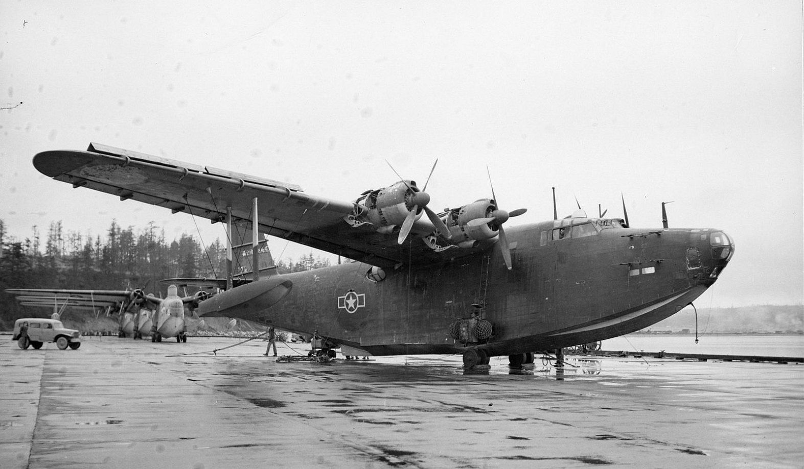 Specifications (Kawanishi H8K2)