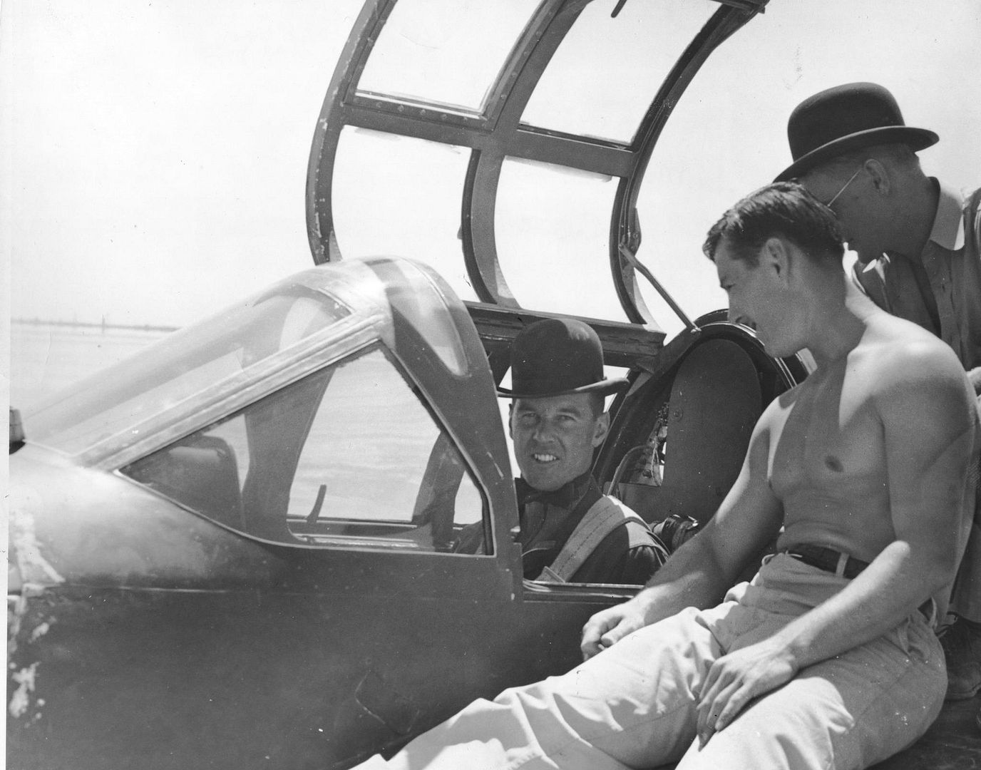 Bell P-59 Airacomet / USAAF / USN Library / Forums - Axis and Allies ...