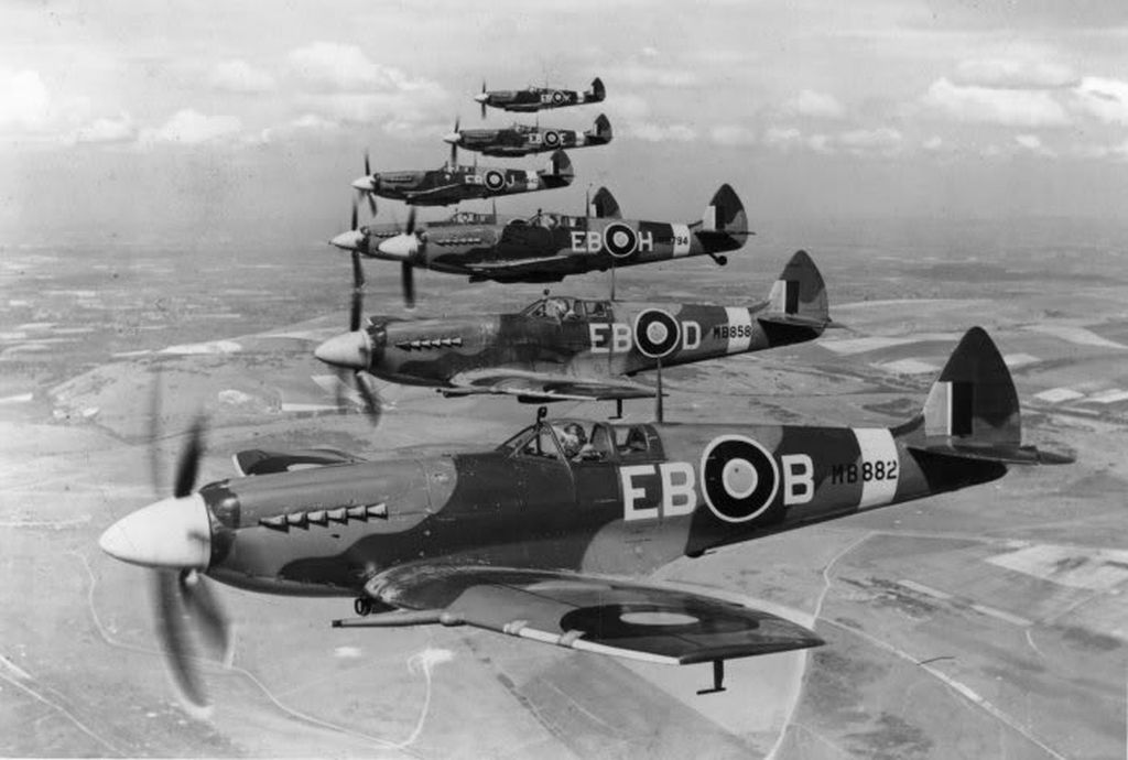 Supermarine Spitfire Mk IV DP845 (Later Mk XX, and Mk XII) / RAF ...