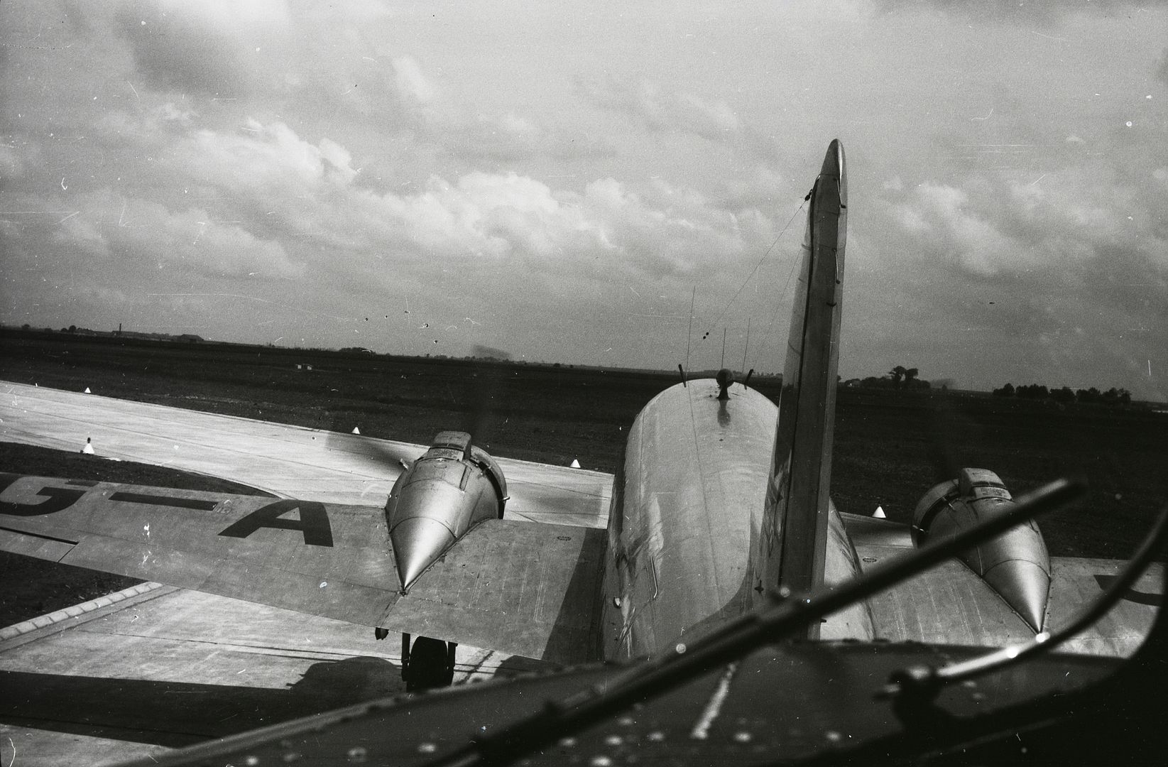 Vickers VC.1 Viking / RAF Library / Forums - Axis and Allies Paintworks