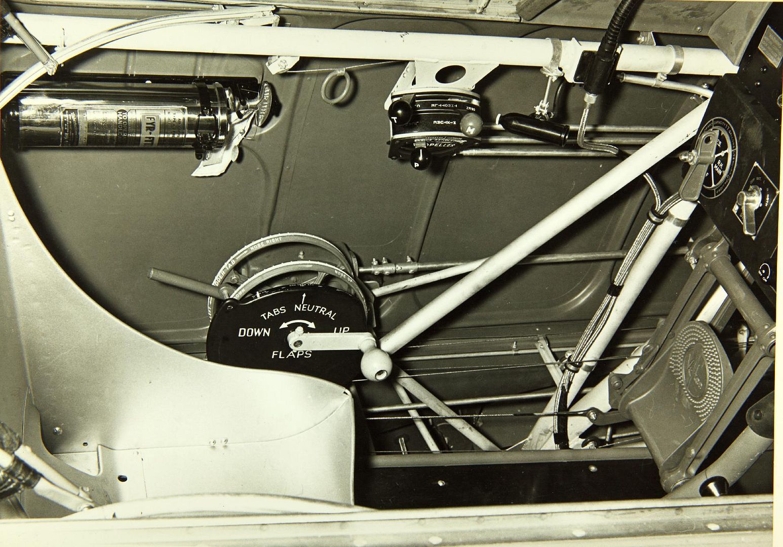 Vultee BT-13 Valiant / USAAF / USN Library / Forums - Axis and Allies ...