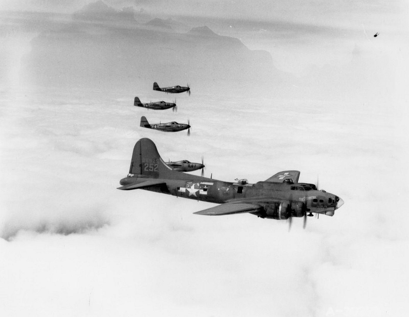 Boeing YB-40 Flying Fortress / USAAF / USN Library / Forums - Axis and ...
