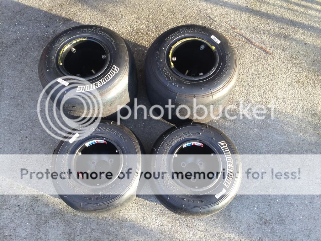 RLV Stand, Douglas Wheels - Florida - eKartingNewseKartingNews